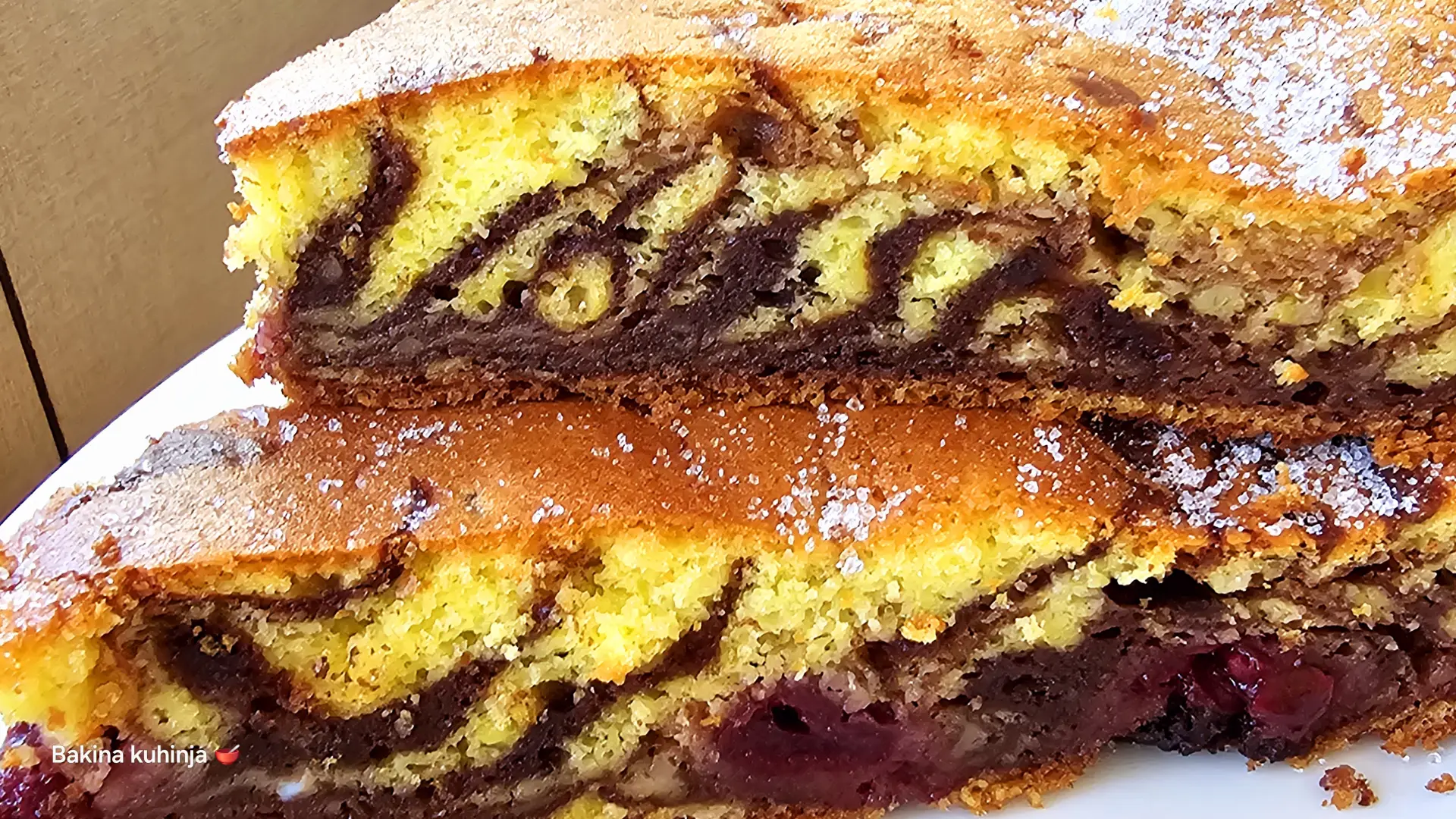 Starinski recept u novom ruhu: Zebra kolač sa višnjama iz bakine kuhinje